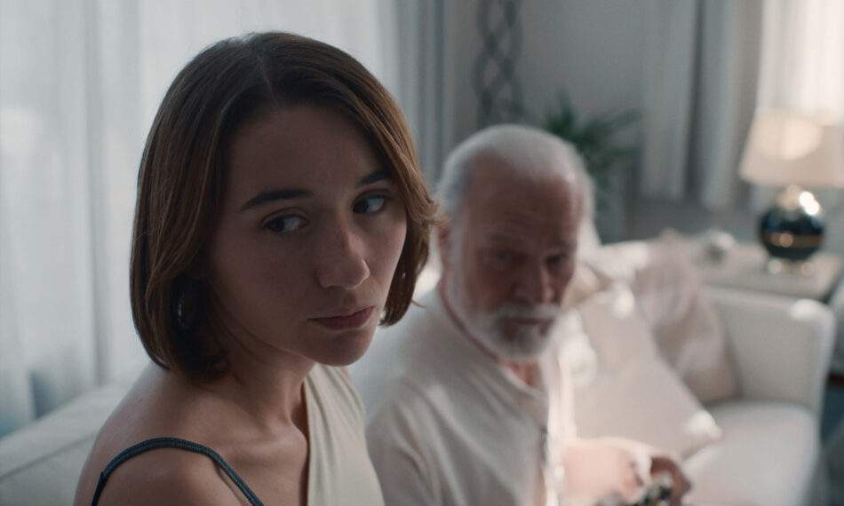 [Crítica] “Forastera” (2025), de Lucía Aleñar: identidad y ...
